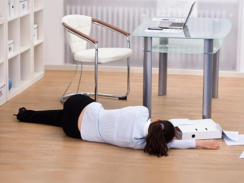 Soñar con Desmayo Fingido